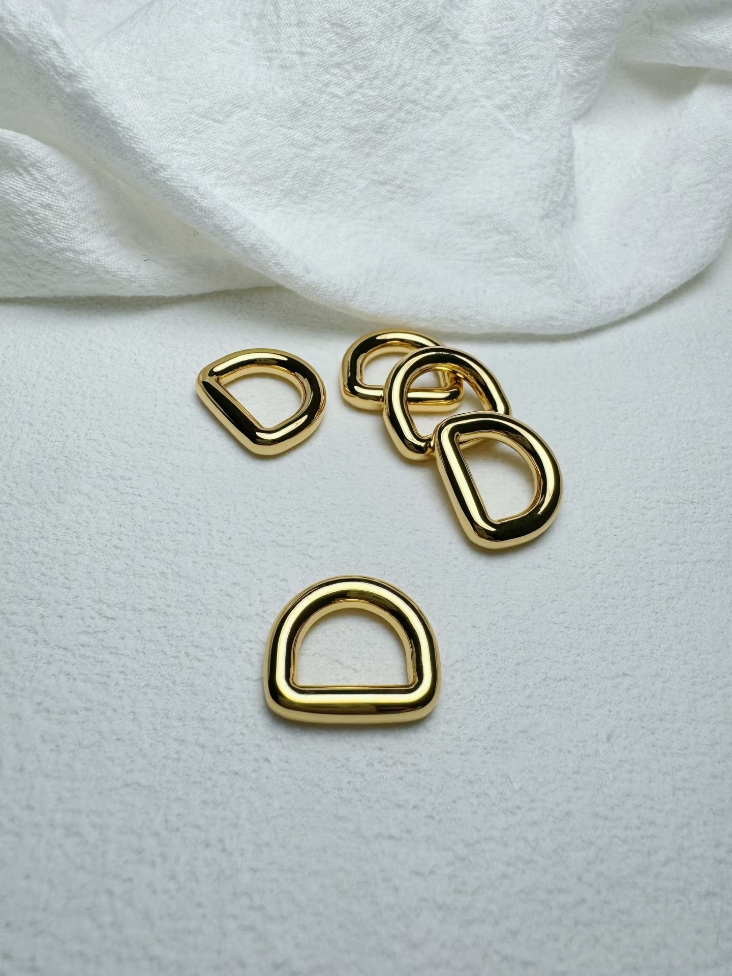 How to Enhance the Practicality of Bag D-Rings Through Design?